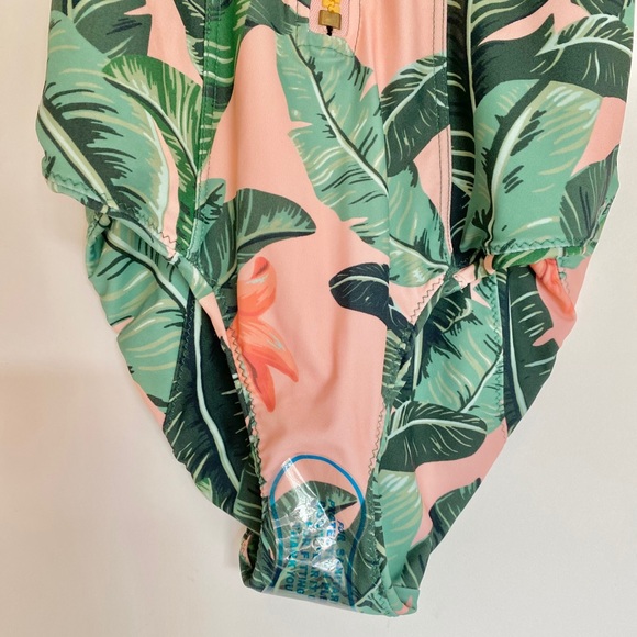 Show Me Your MuMu | Swim | Smym Pipeline One Piece Barbie Beverly ...